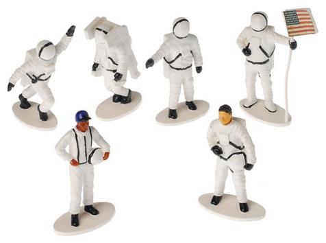 Scale Astronaut